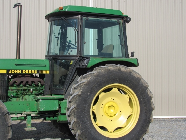 1992 John Deere 3255 For Sale in Shippensburg, PA - Equipment Trader